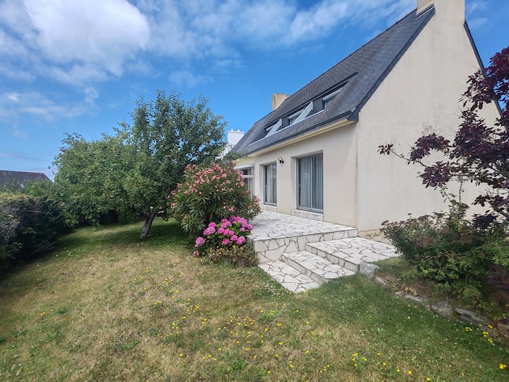 Cje Maison Bretonne Face Au Casino - Roscoff