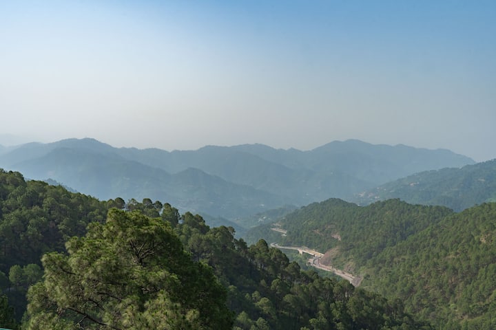 Chapter 2 - 5br @ The Ever House W/comp Jacuzzi - Kasauli