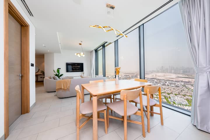 Stylish 2br In Sobha Waves | 34th Floor | Skyline - Dubai