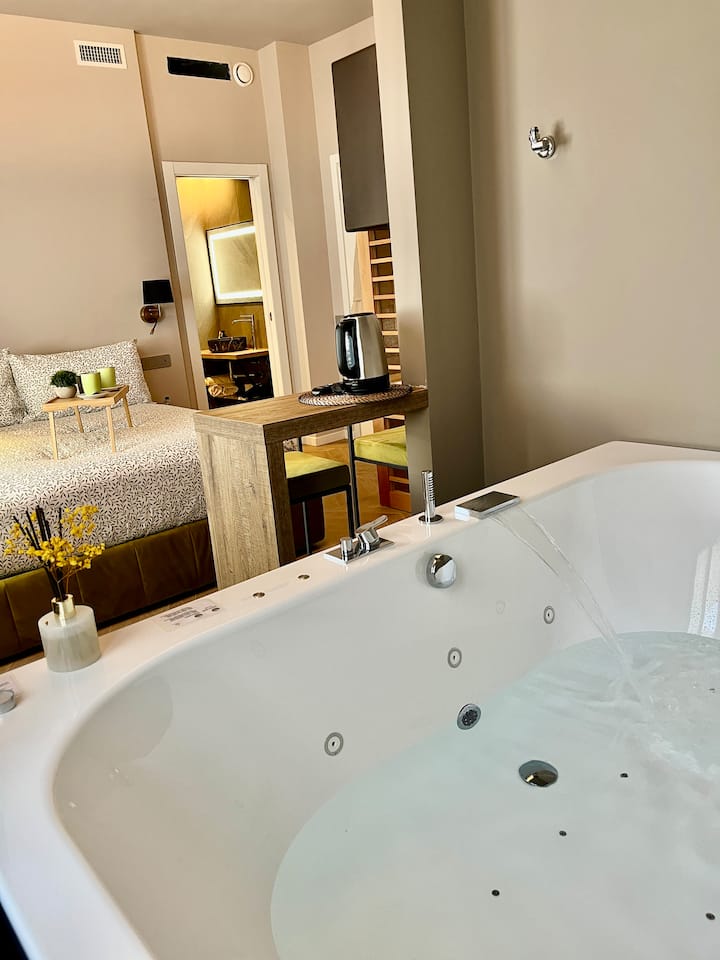 Jennifer's Suite&spa - Como
