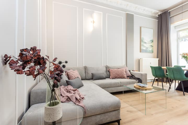 Brandneues Design Apartment Mit 3 Schlafzimmer - Berlin Central Station