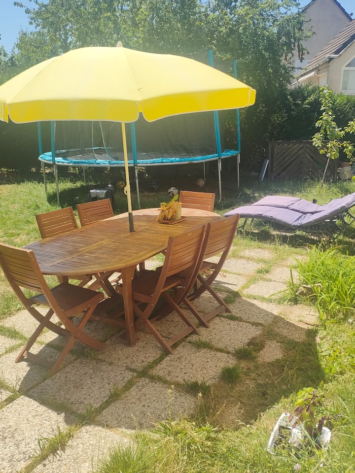 Grande Maison Avec Jardin - Rambouillet