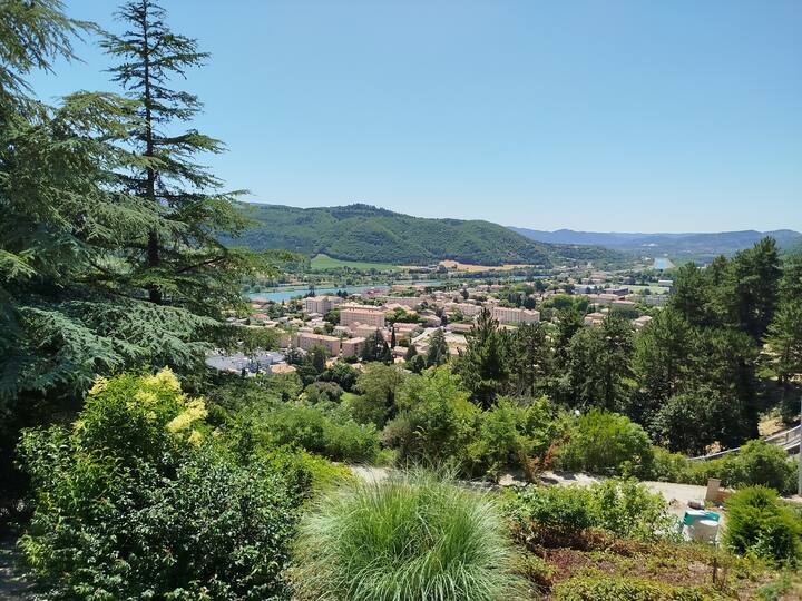 Chambre Indépendante Avec Extérieur Sur Sisteron - Sisteron