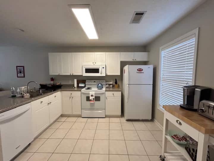 War Don Eagle Condo 2bd/2.5ba Two Story Townhouse - The Preserve, Auburn