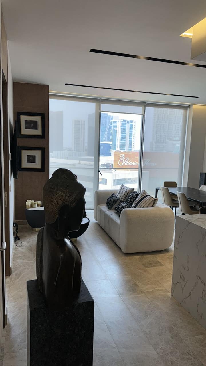 Departamento Frente Plaza Andares - Mexico