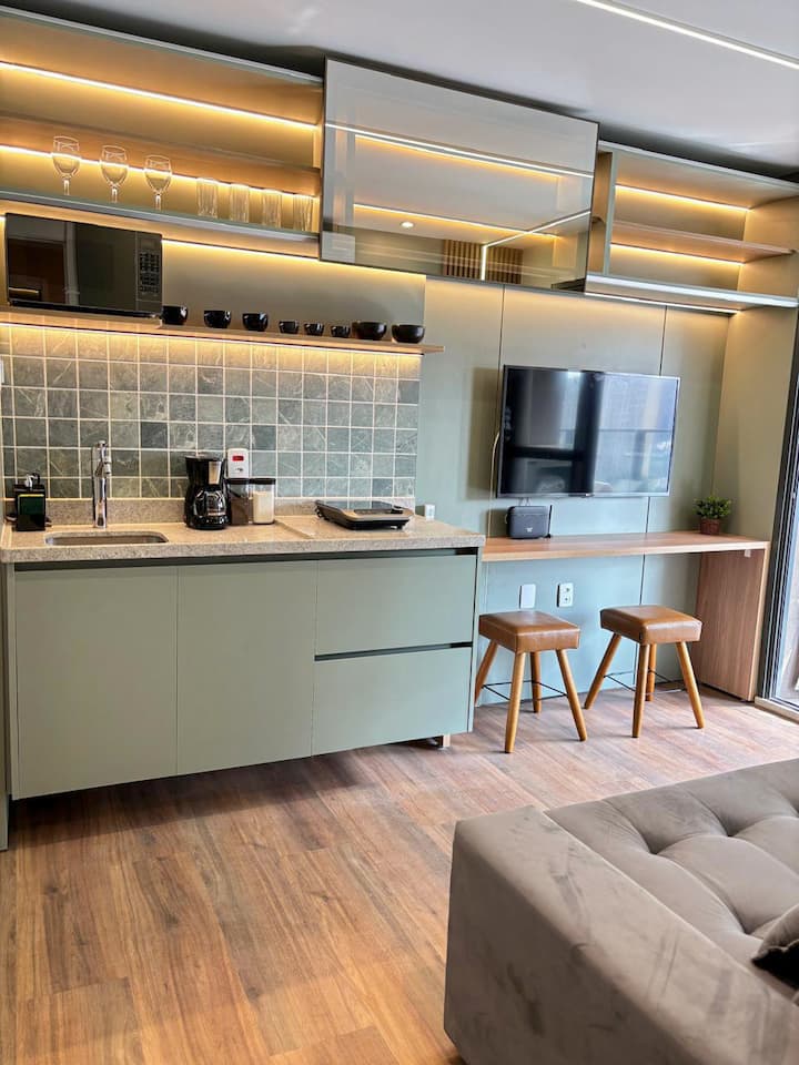 Pe12 - Aconchegante Prox Allianz C/ Estacionamento - São Paulo