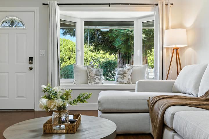 New4br! Central Retreat W/bbq, Games @ Sj/campbell - Saratoga, CA