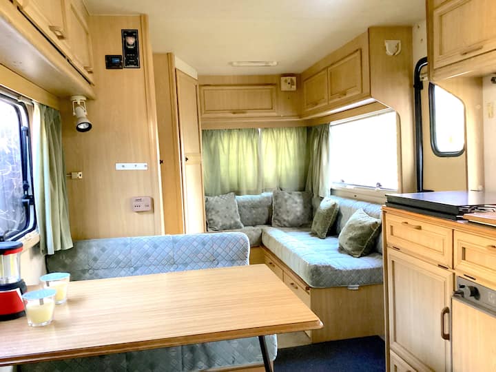 Cosy Motorhome Centre Maidstone - Maidstone