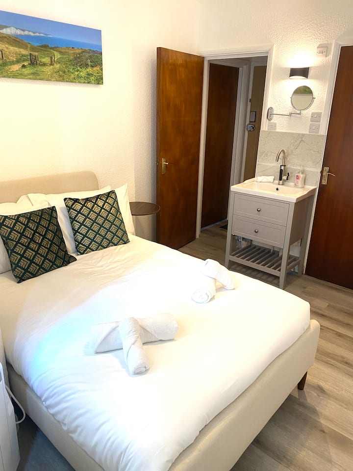 Premier Seaside Escapes 5*free Private Parking - Eastbourne