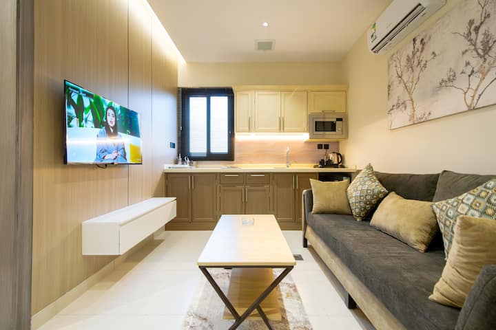 Luxe Haven 305| Self Check-in Suite - Dżedda