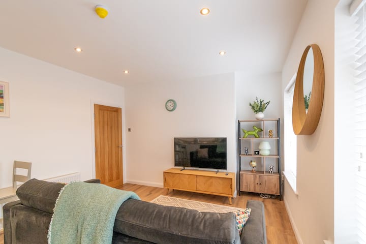 Swillington Retreat: Modern 2bd Flat In Leeds - Leeds