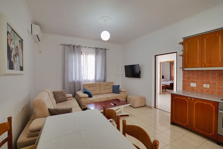 Violeta Rooms-two Bedroom With Balcony - Ksamil