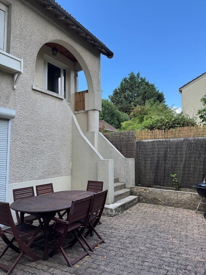 Les Marguerites - Pavillon, Wifi, Tv, 2 Parkings - Roseraie de L'Haÿ