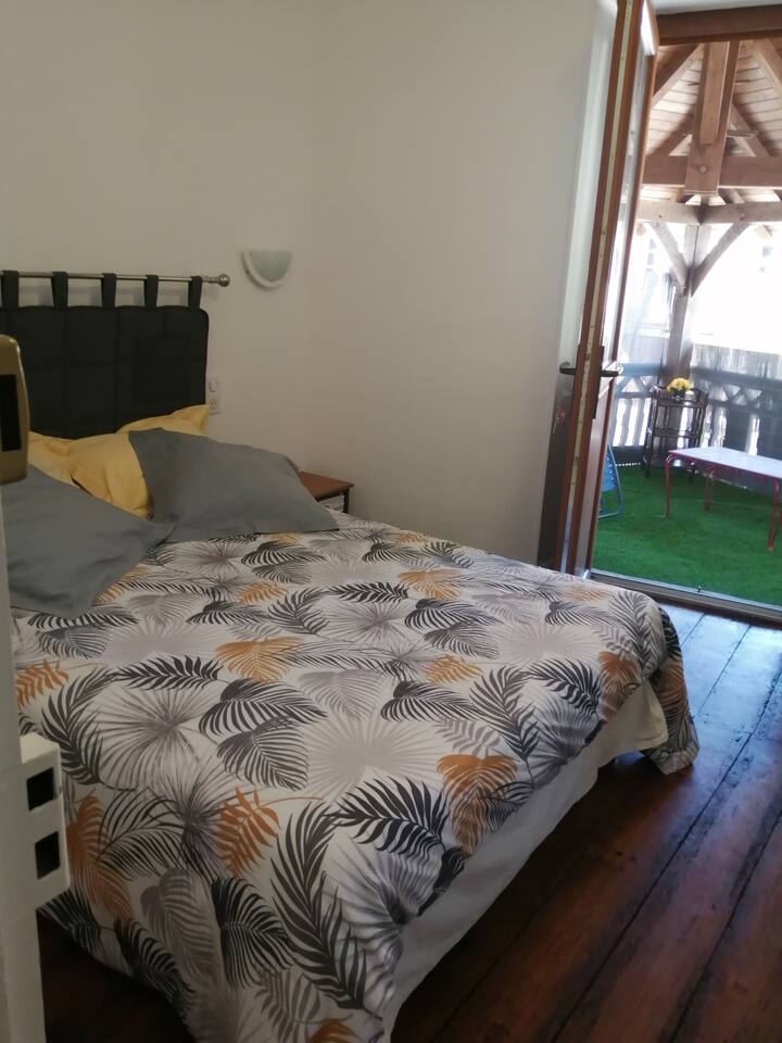 Chambres Suites à 
 Aynac - Saint-Céré