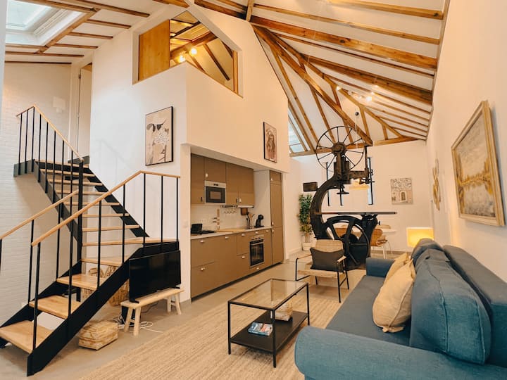Unique Rustic Apartment Near Príncipe Real - Almada