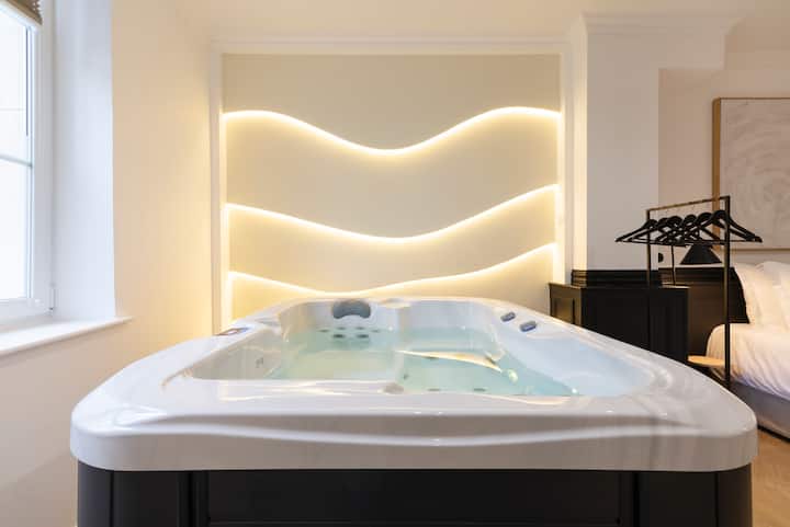 Stanislas En Bulles - Jacuzzi - Nancy