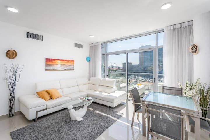 Seafront 3br Apartment - Tel Aviv-Jaffa