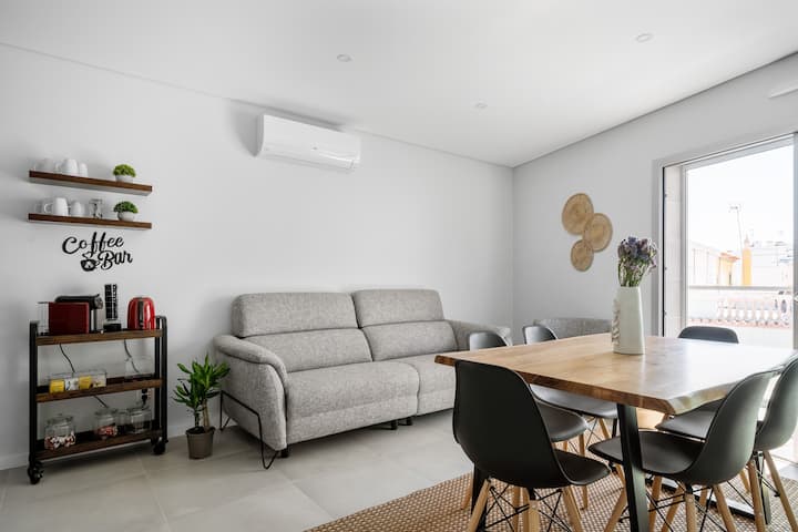 Novinho Em Folha A 120m Da Praia - Monte Gordo