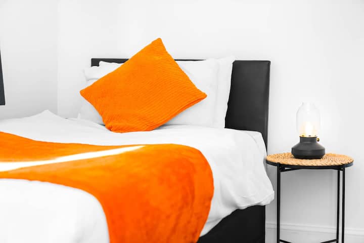 Station View | Family | Sleeps10 | Parking | Wifi - Loughborough