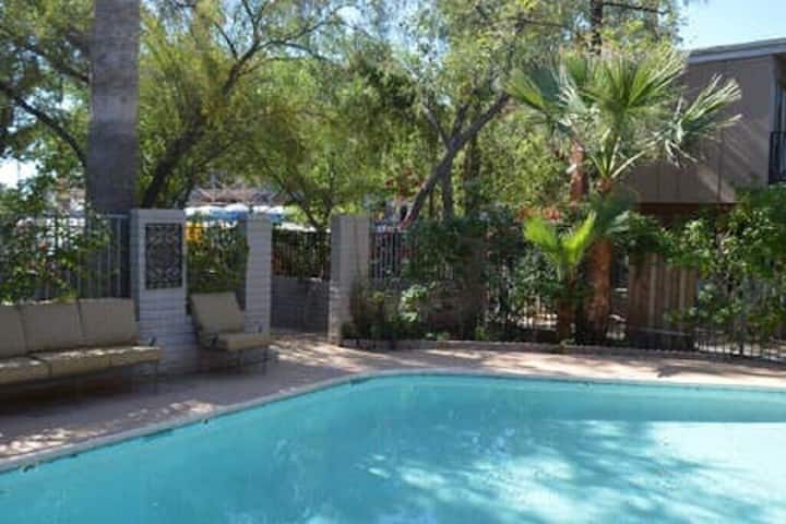 Desert Rose Villas – Prvt 1br Hideaway Scottsdale - Paradise Valley, AZ