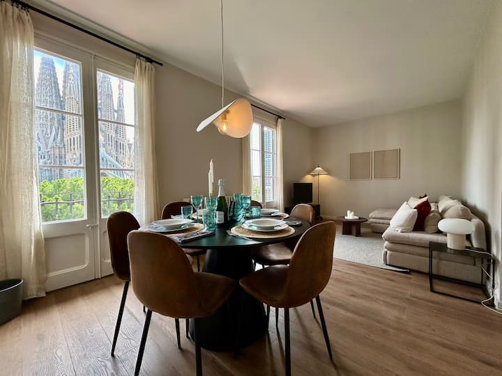 Plaza Sagrada Familia Apartment. - Barcelona