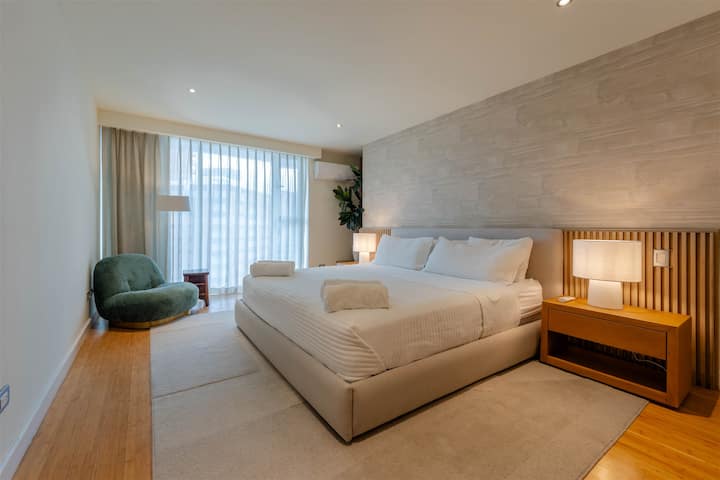 Luxury Spacious Designer Loft - Jacuzzi Rooftop - Ciudad de Guatemala