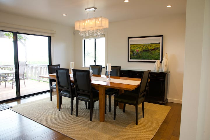 Pinot Cottage - Sebastopol, CA