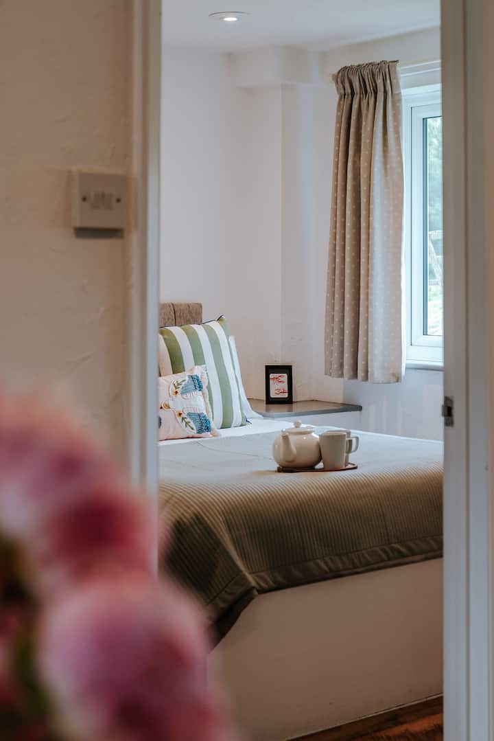 The Hayloft By Foreland Cottages - Country Haven - Dover