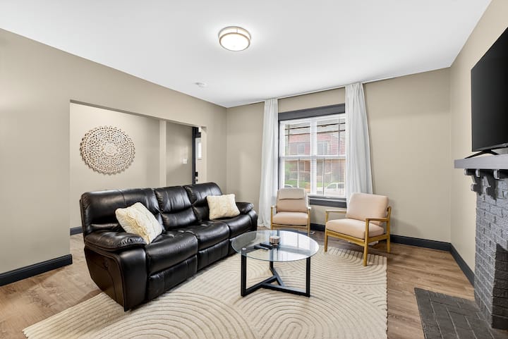 New! Suite Near Wash-u / Clayton - St. Louis, MO