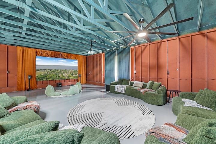 3 Mins Houghton Lake ~ Game Rm~firepit~ev Charger - Houghton Lake, MI