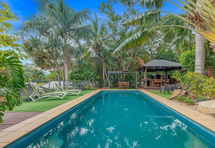 A Tropical Retreat Home - Pool & Bbq - Whitsunday Islands