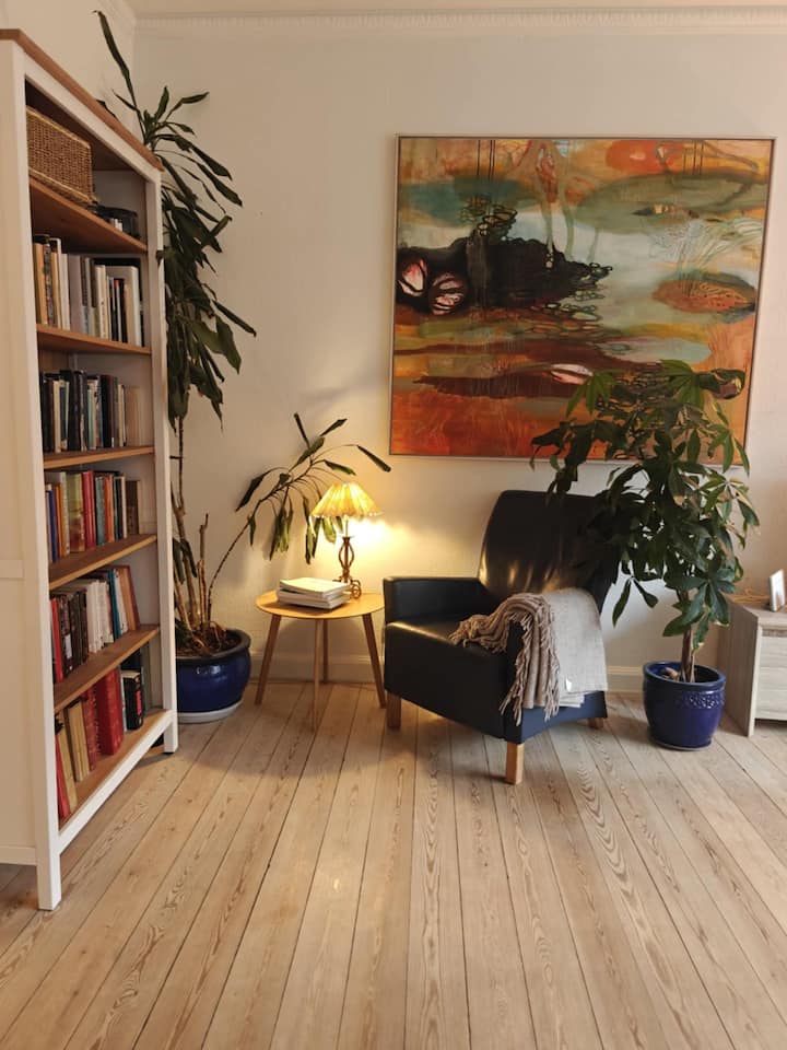 Hyggelig Og Rummelig Lejlighed I Centrum - Århus