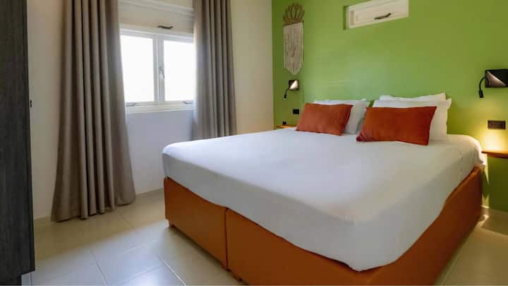 Two Bedroom Deluxe Bungalow At Green Flamingo - Curaçao