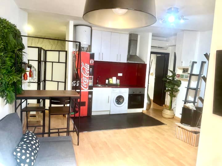 Coqueto Piso En Mercado Central - Moncada