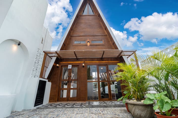 New Stylish 1br Villa, Canggu - Indonesia