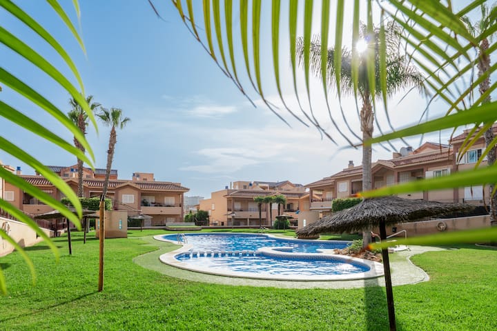 Cosy 2 Bedroom Bungalow With Sun Terrace - Isla de Tabarca