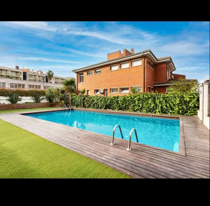 Apartamento Ideal Con Piscina - Lloret de Mar