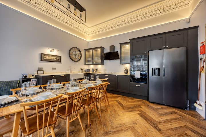 The Burnbank Experience - Glasgow