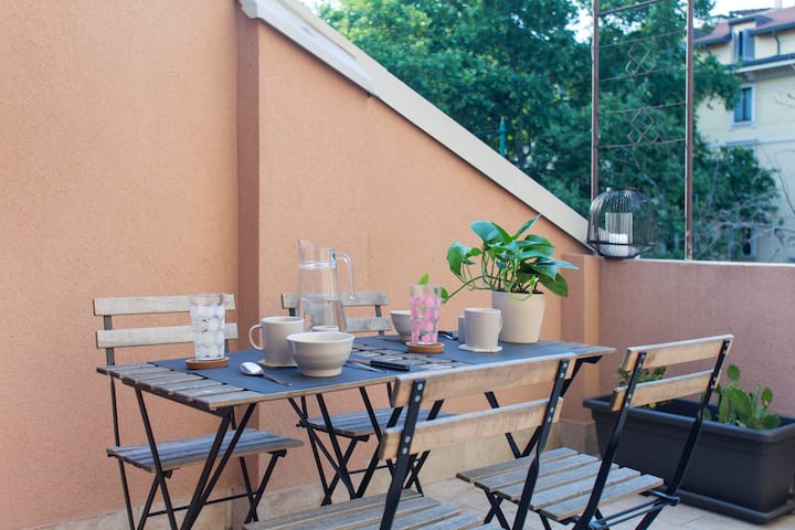 Your Home With Terrace In The Heart Of Milan - Milánó