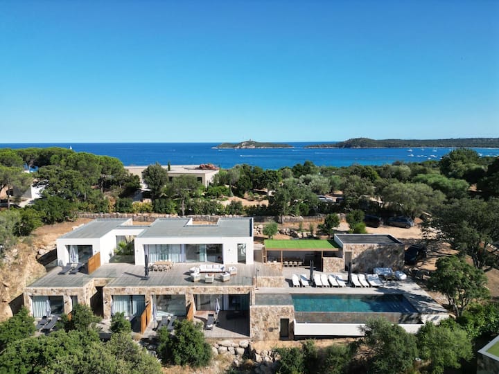 Villa Cala Serena - Lecci