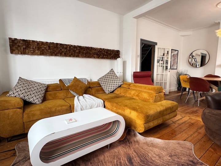 Large Groups Welcome | Self Check-in | Garden - Liverpool