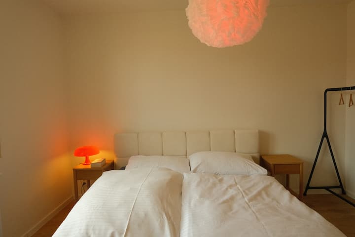 Stylish Apartment With Balcony | ŽIžkov–vinohrady - Praga