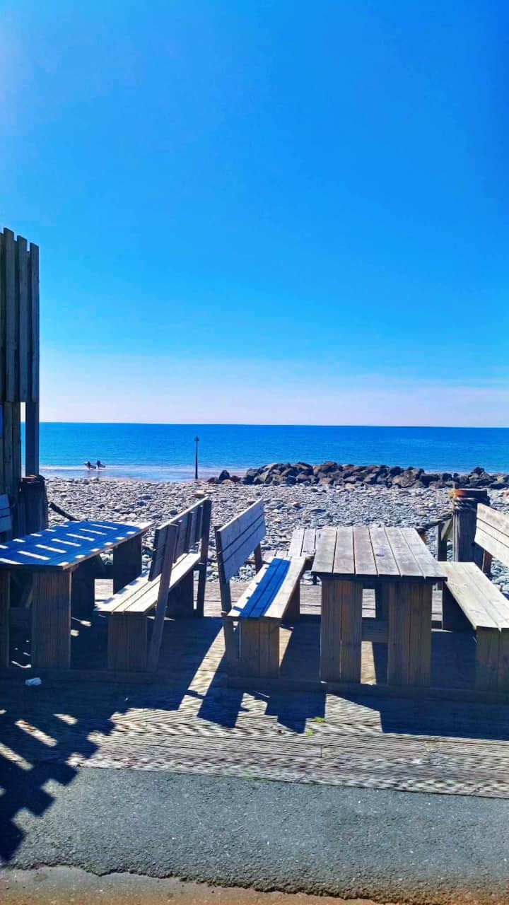 Holiday Home - Tywyn