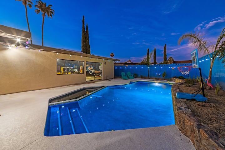 Pool-gameroom-waffle Bar-hiking @Saguaro East - Tucson, AZ