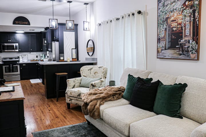 The Annabella - Breaux Bridge, LA