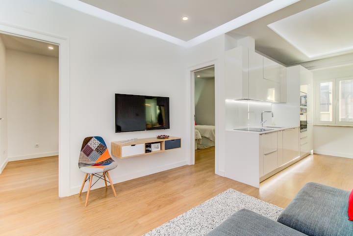 Apartamento 2 Quartos Em Picoas - Campo de Ourique