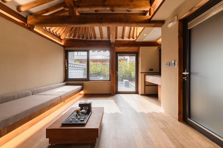 한옥 감성+자쿠지｜가족과 어르신을 위한 배리어 프리 - Yeosu