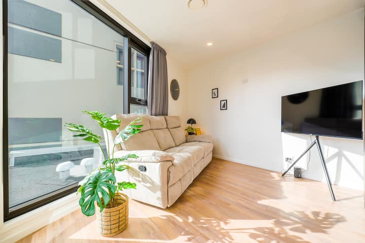 Stylish 2-bedroom Apartment In Central Auckland - Auckland