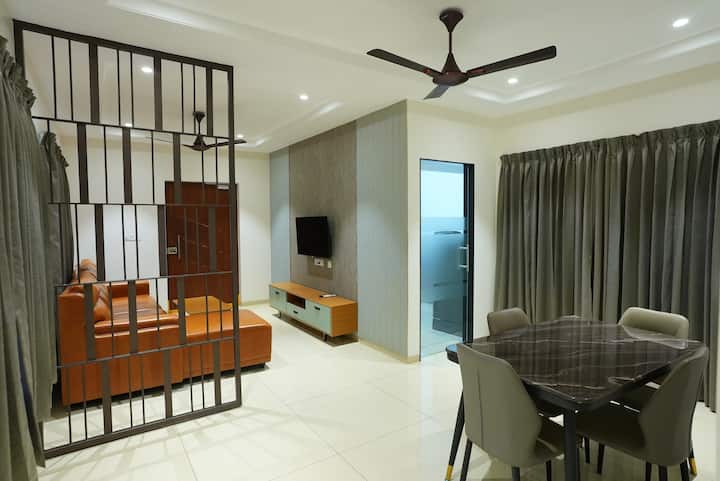 Luxury 2bhk | Fully Furnished - Rajahmundry