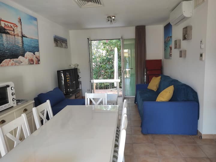 Apt Dans  Résidence De Vacances - Argelès-sur-Mer